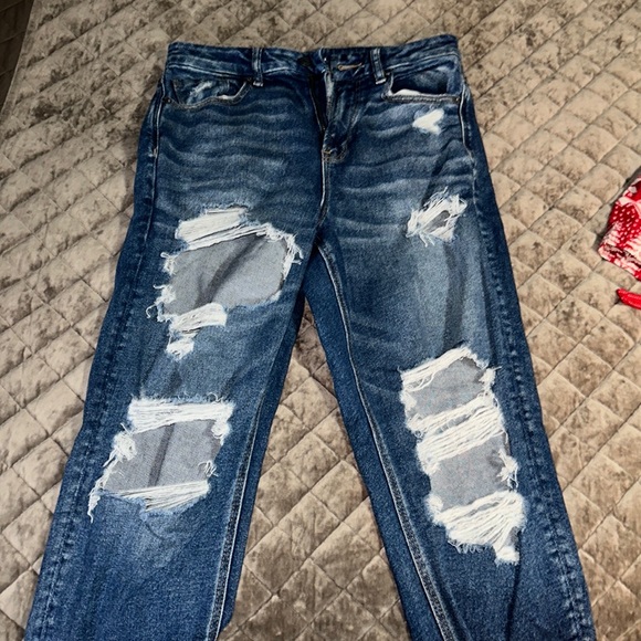 American Eagle Outfitters | Jeans | American Eagle Mom Jeans | Poshmark